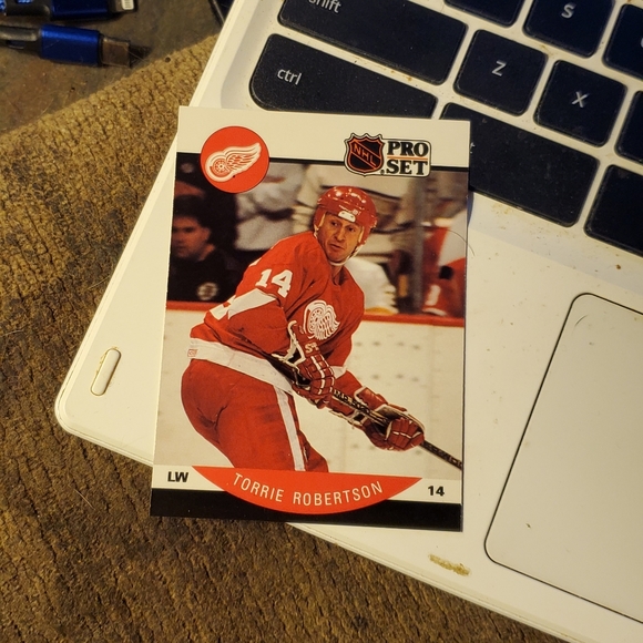 Other | Torrie Robertson Hockey Card | Poshmark